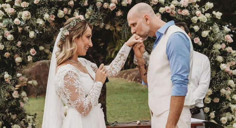 Fernando Scherer se casa com Dianeli Geller em cerimônia luxuosa ...