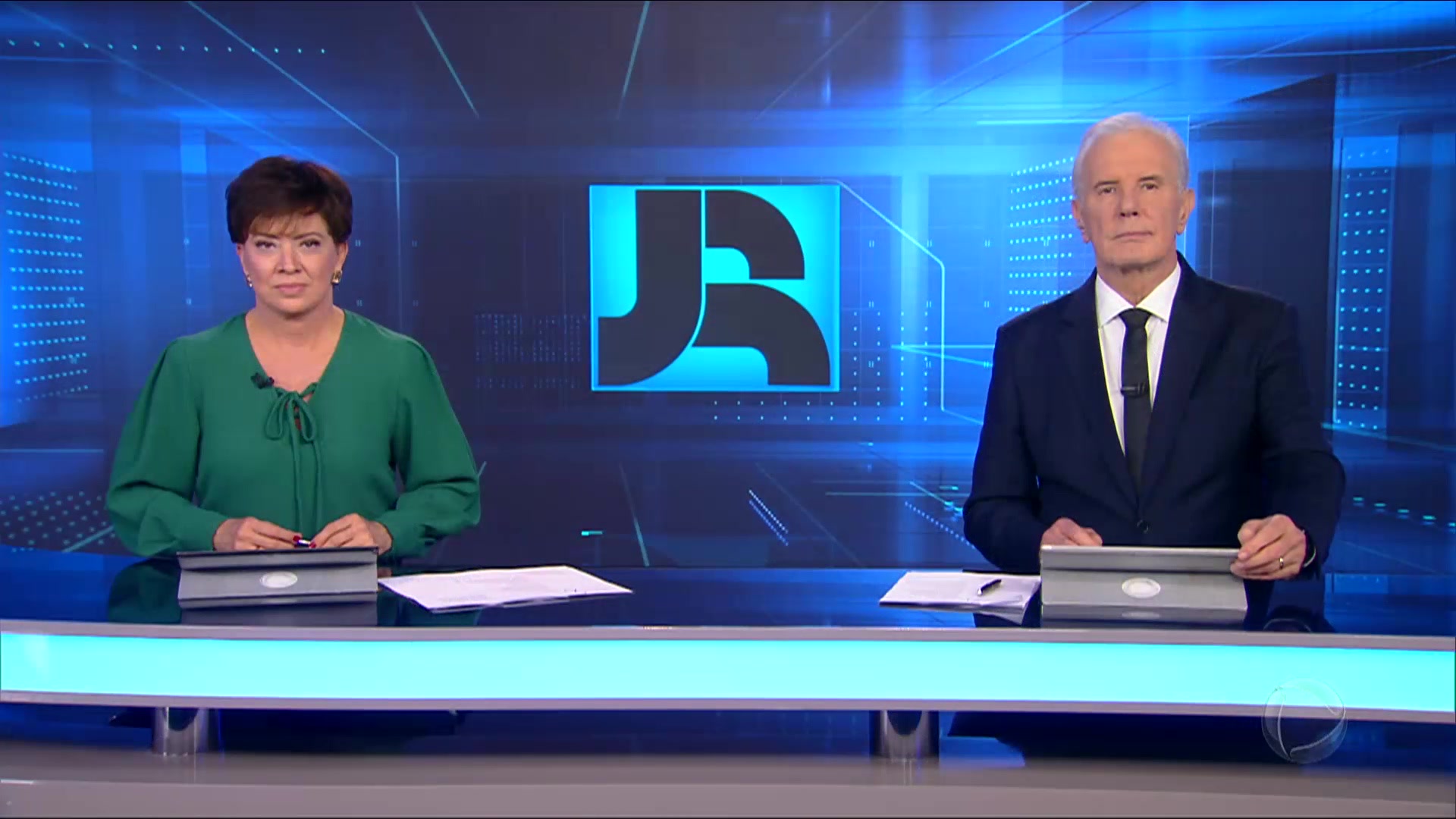 Assista à íntegra do Jornal da Record | 18/07/2023 - JR na TV - R7 Íntegras