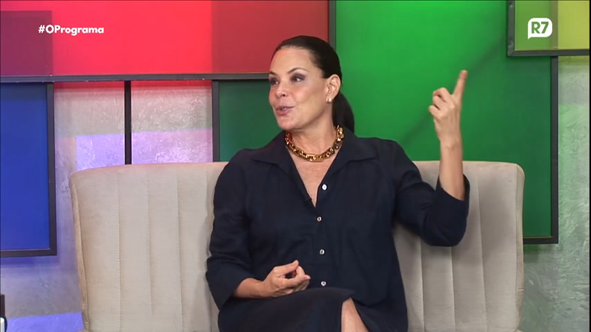 "Eu sou rica!": Carolina Ferraz relembra e explica cena que virou meme ...