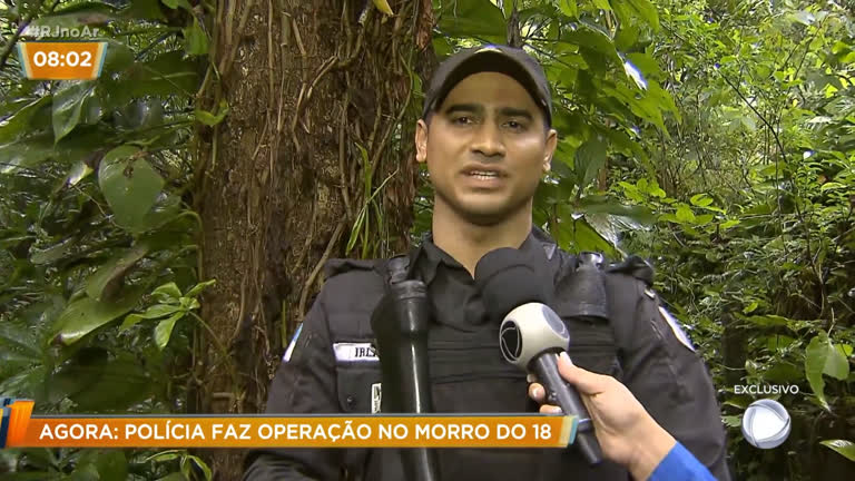 Polícia Militar faz operação no Morro do 18, em Água Santa (RJ) - Rio ...