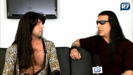 Vocalista do Massacration entrevista baixista do Manowar com ...
