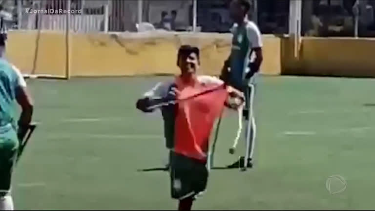 Gabriel Feijão não desiste do futebol após acidente e está na seleção ...