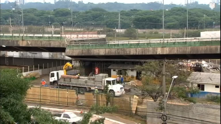 Viaduto Que Cedeu Em Sp Corre Risco De Desabamento Recordtv R7